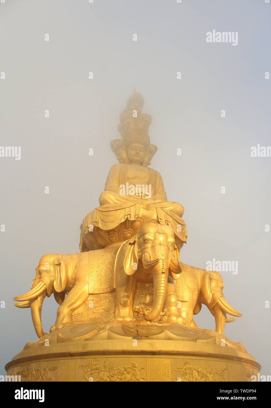 Ten Fang Puxian, Emei, Sichuan Stock Photo - Alamy