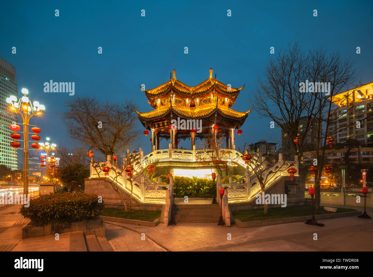 Night view of Hejiang Pavilion, Funan River, Chengdu Stock Photo - Alamy