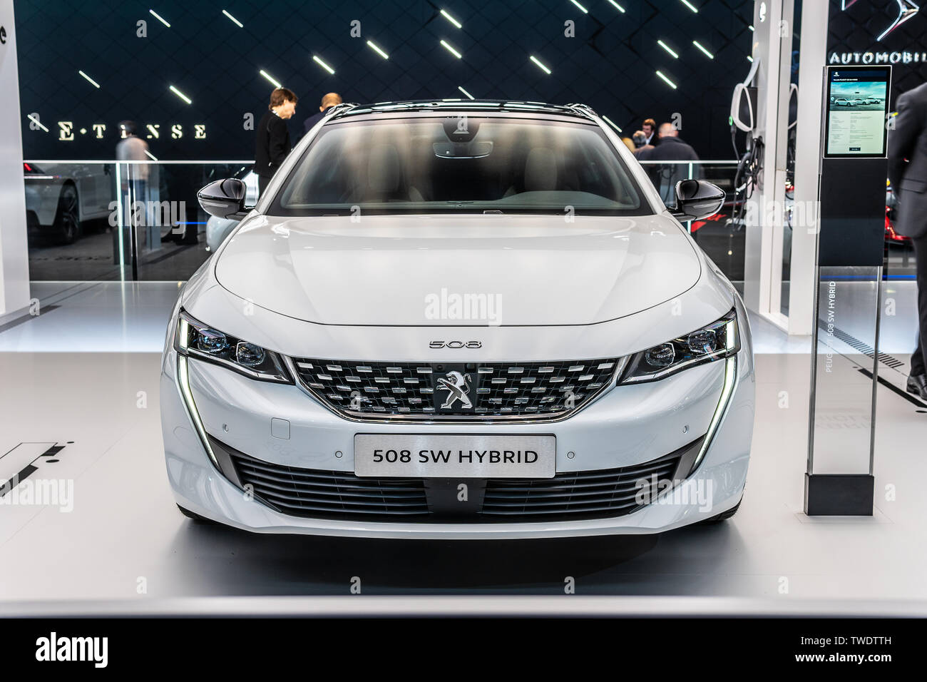 Paris, France, October 02, 2018 electric plug in all new Peugeot 508 SW ...
