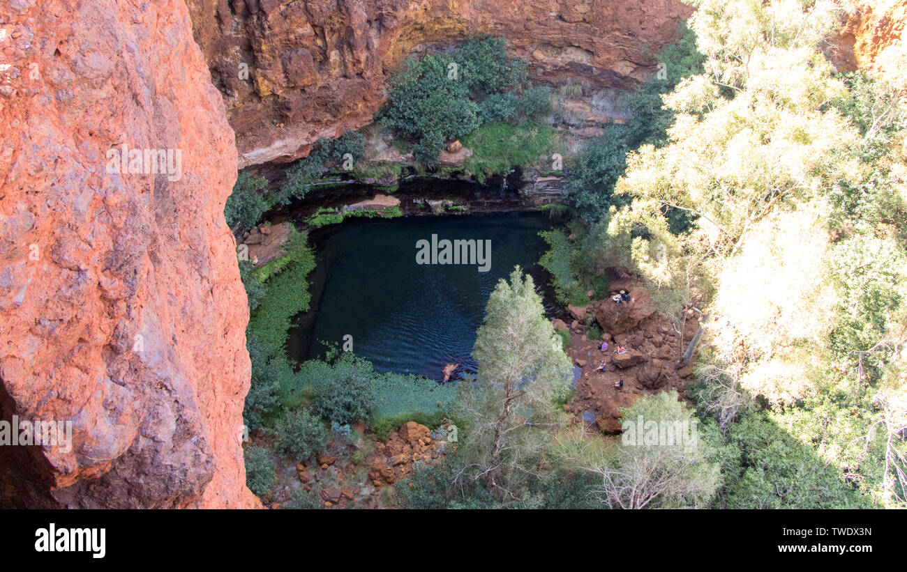 Circular pool, Dale's gorge, Karijini national park, Western Australia ...