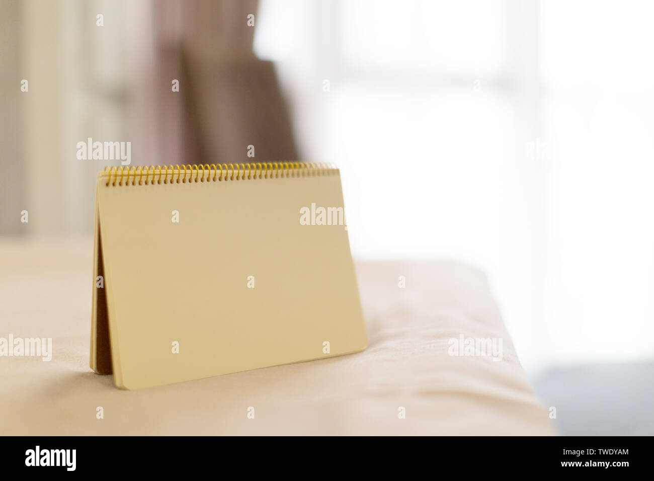 notes in a hotel room Stock Photo - Alamy