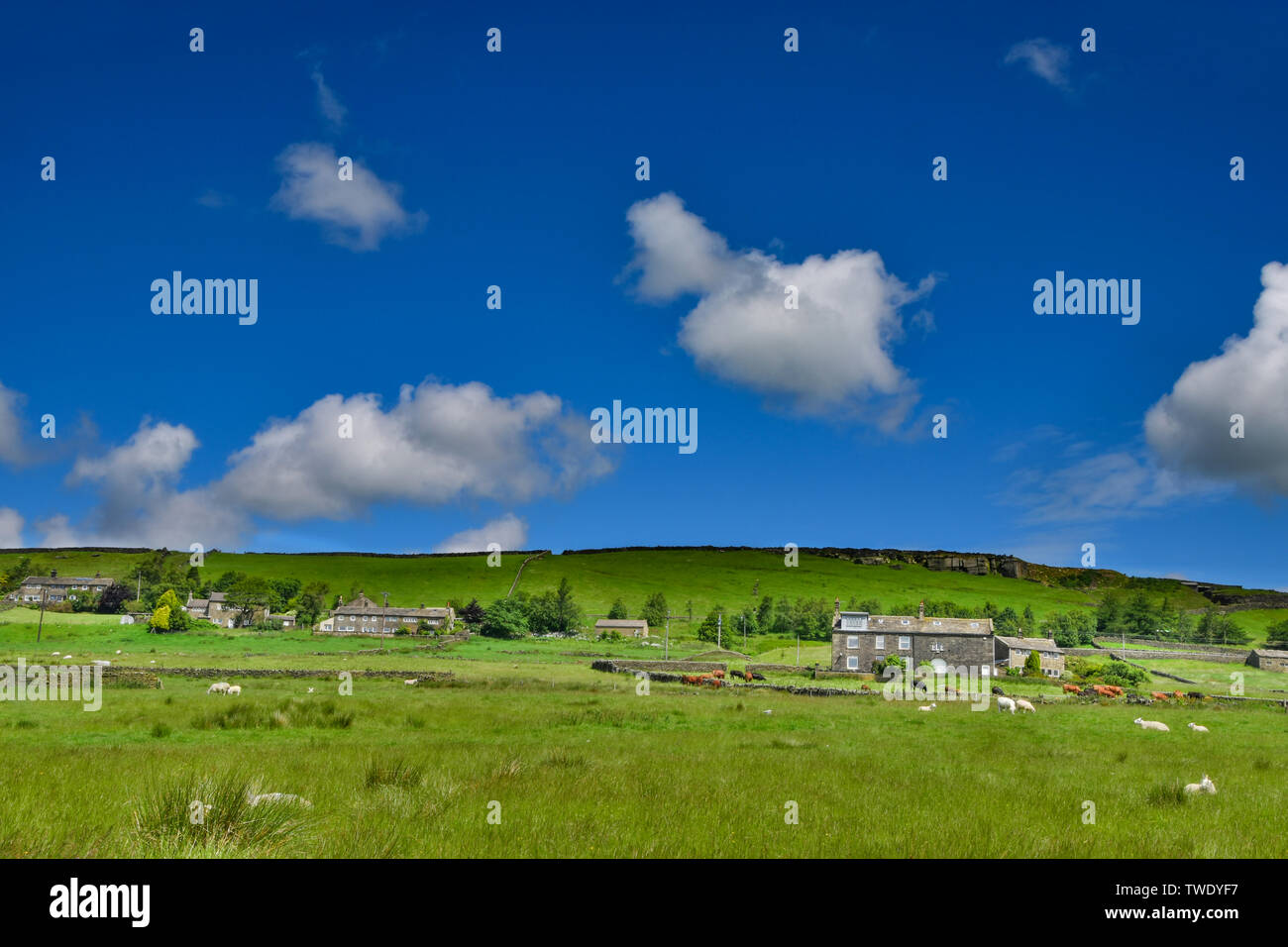 Pennines countryside hi-res stock photography and images - Alamy