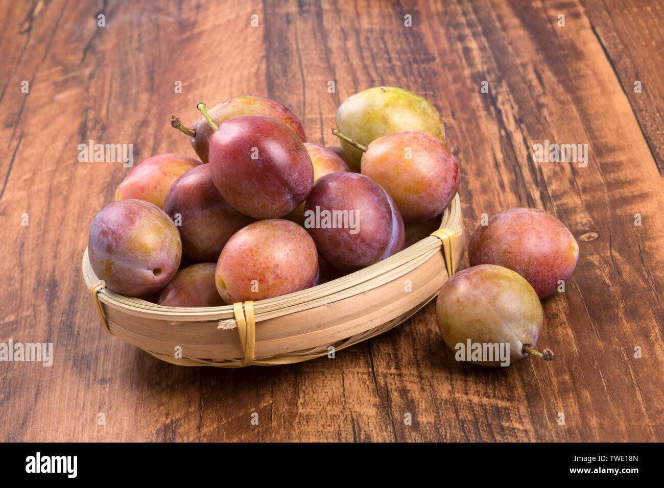 California western plum hi-res stock photography and images - Alamy