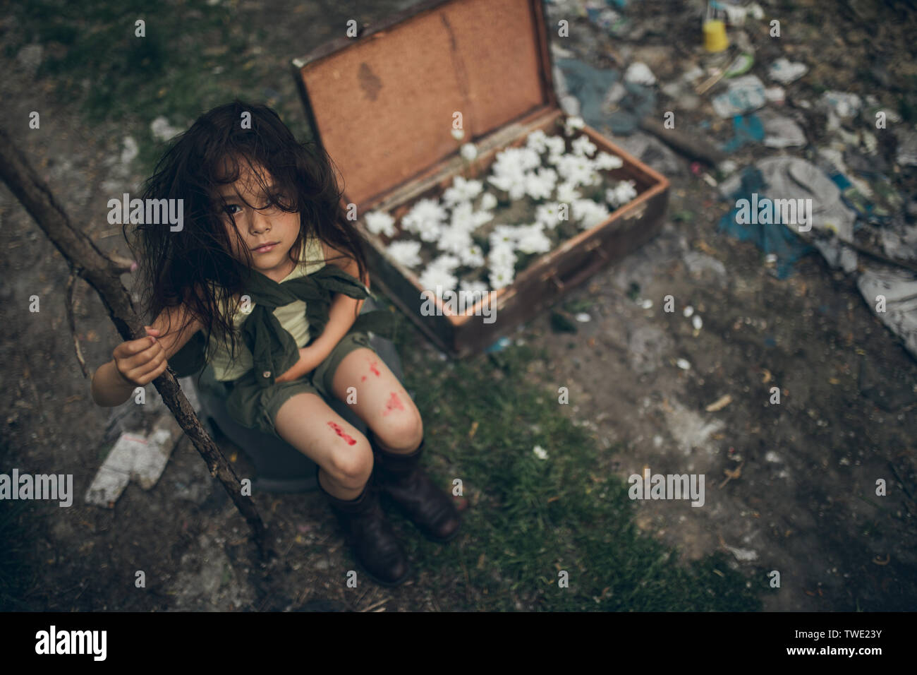 Homeless Girl High Resolution Stock Photography and Images - Alamy