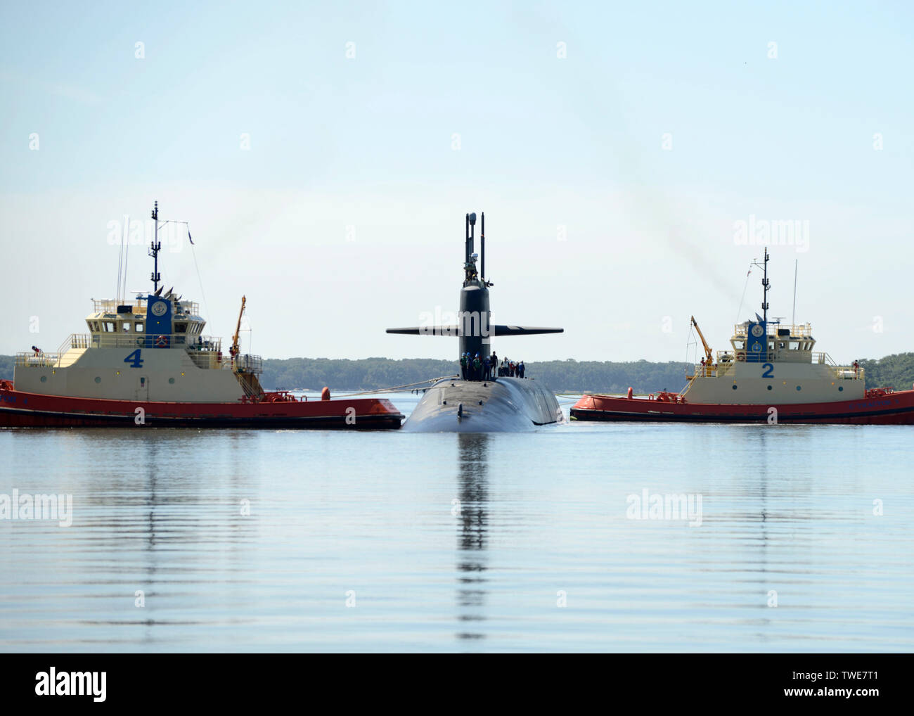 Uss rhode island hi-res stock photography and images - Alamy