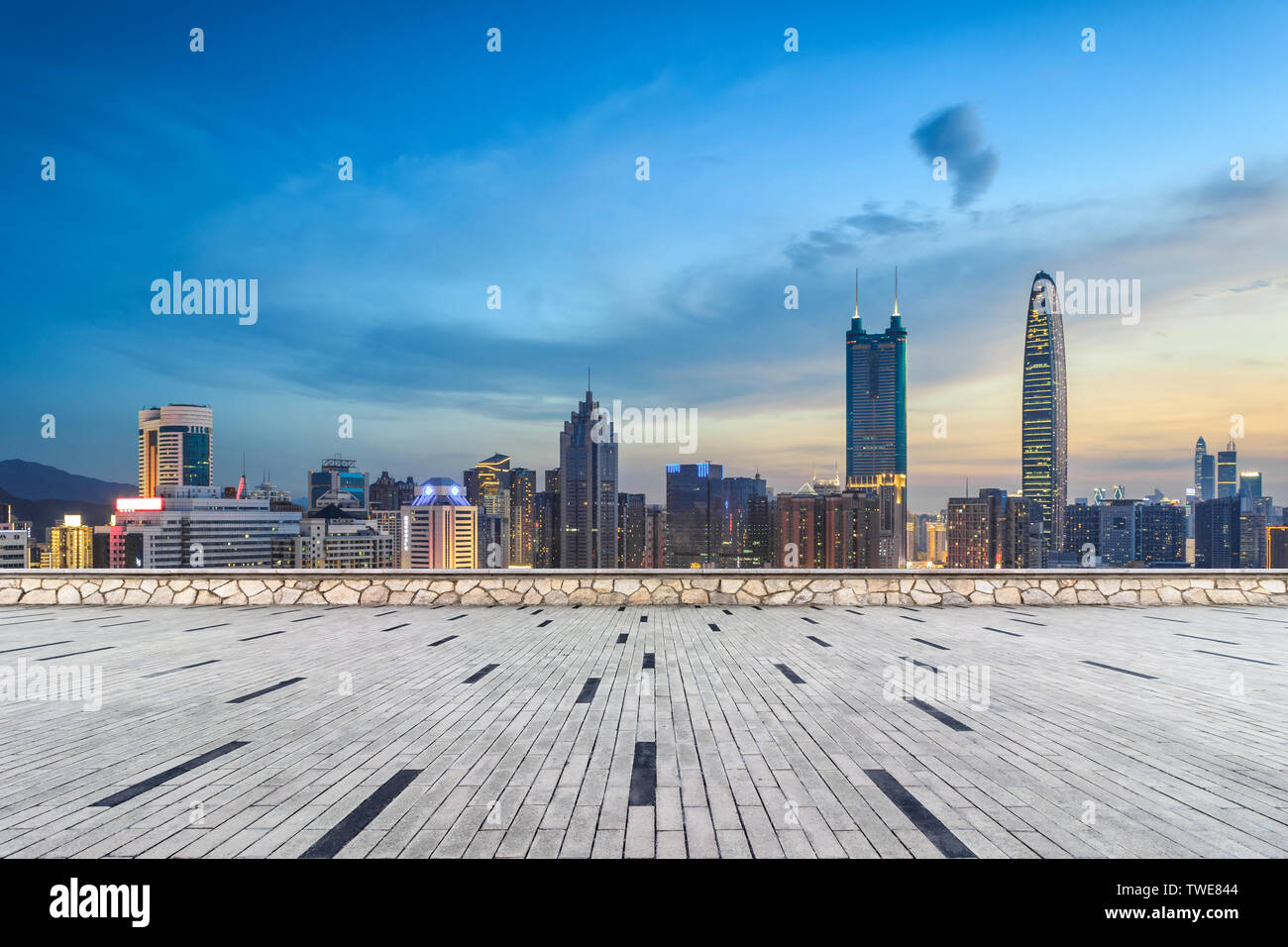 Shenzhen city complex and unmanned square Stock Photo - Alamy