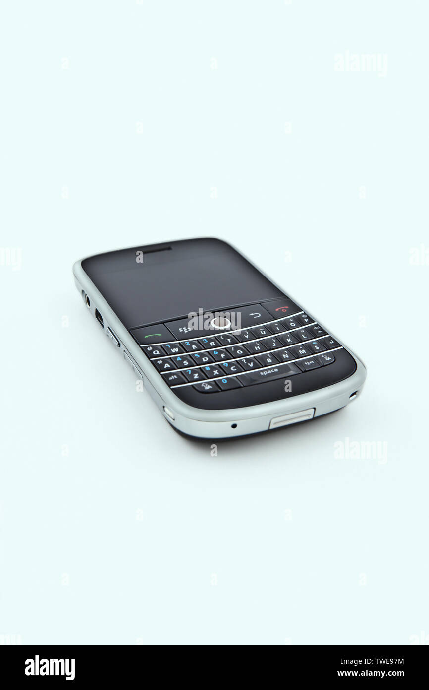 Qwerty keypad phone hi-res stock photography and images - Alamy