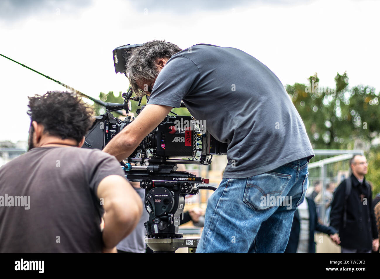 Film team work hi-res stock photography and images - Alamy
