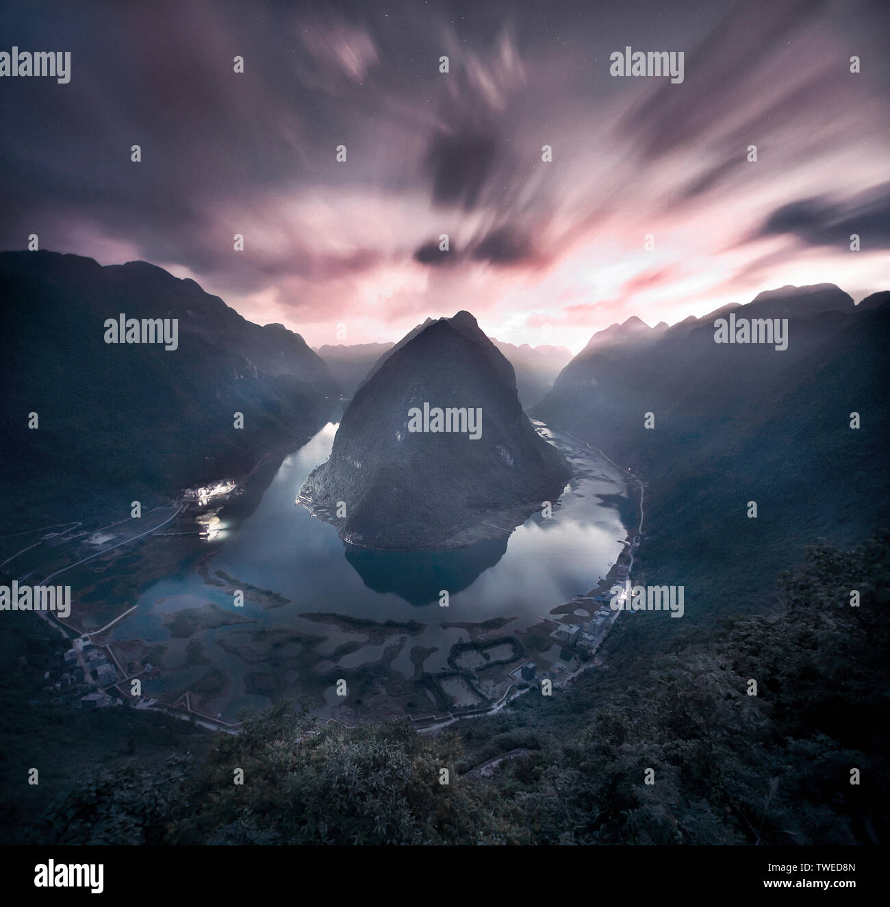 Clouds fog over ocean sea river hi-res stock photography and images - Alamy