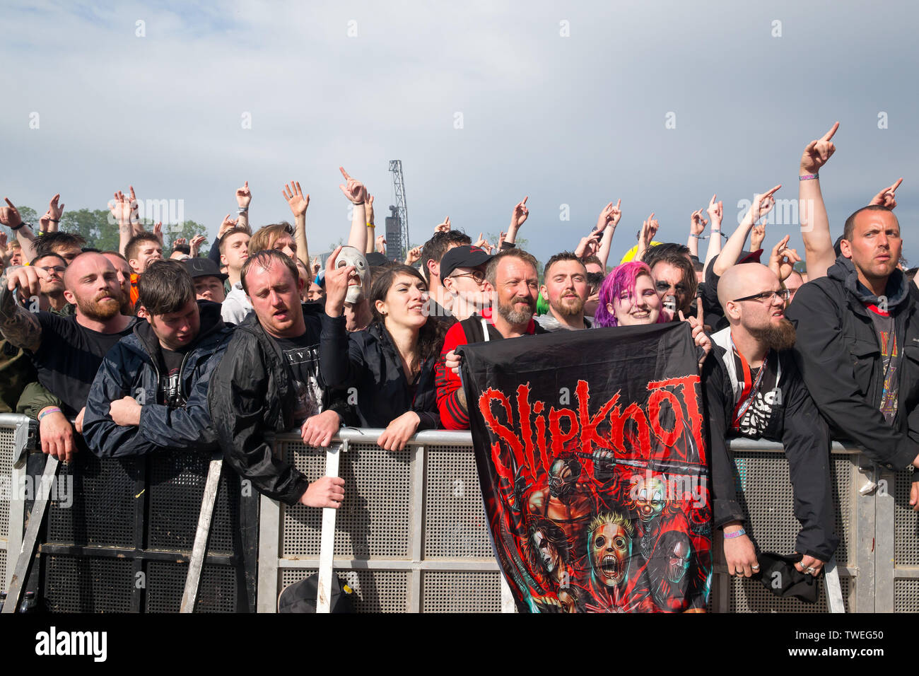 Metal fest crowd hi-res stock photography and images - Alamy