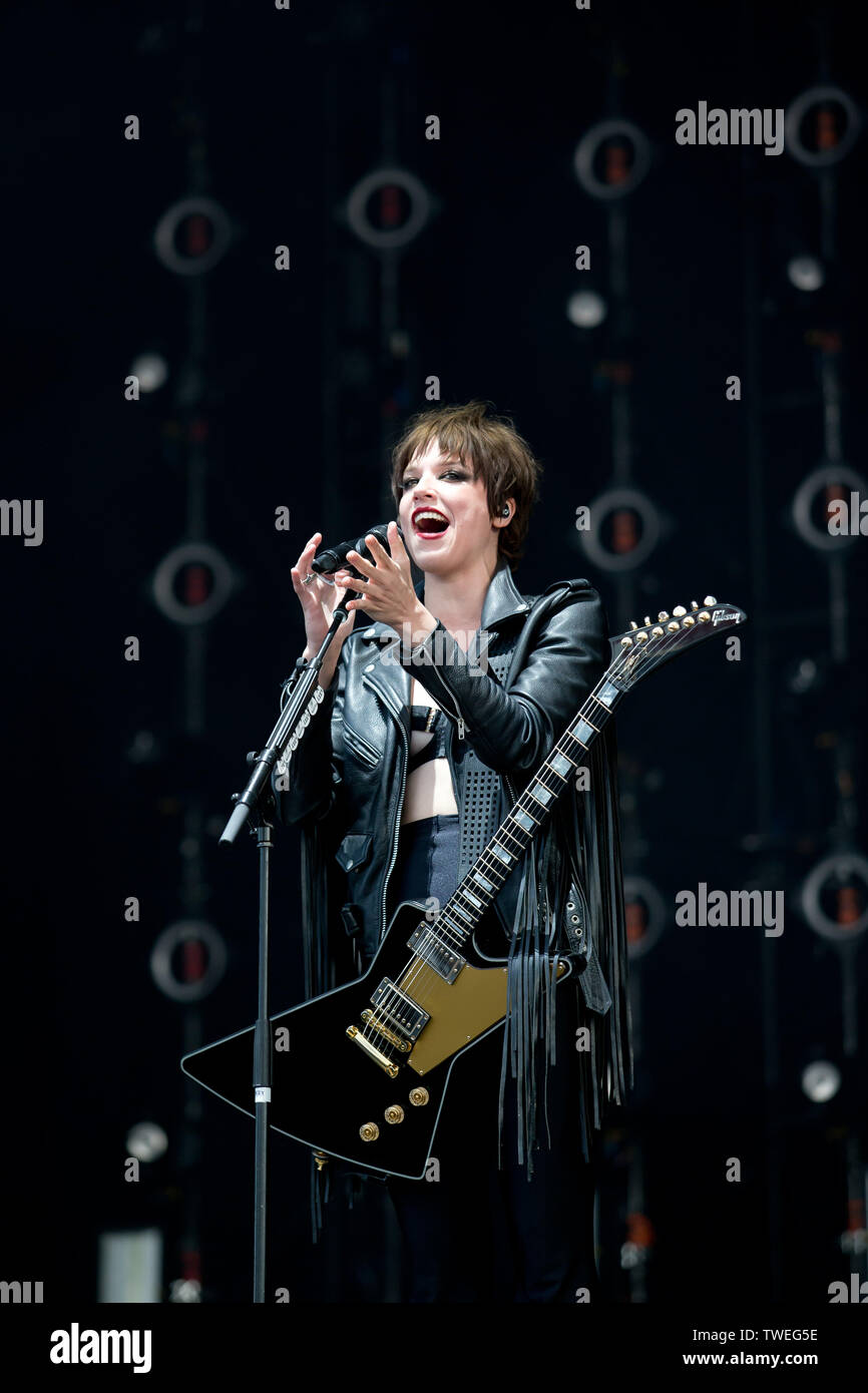 Halestorm logo hi-res stock photography and images - Alamy