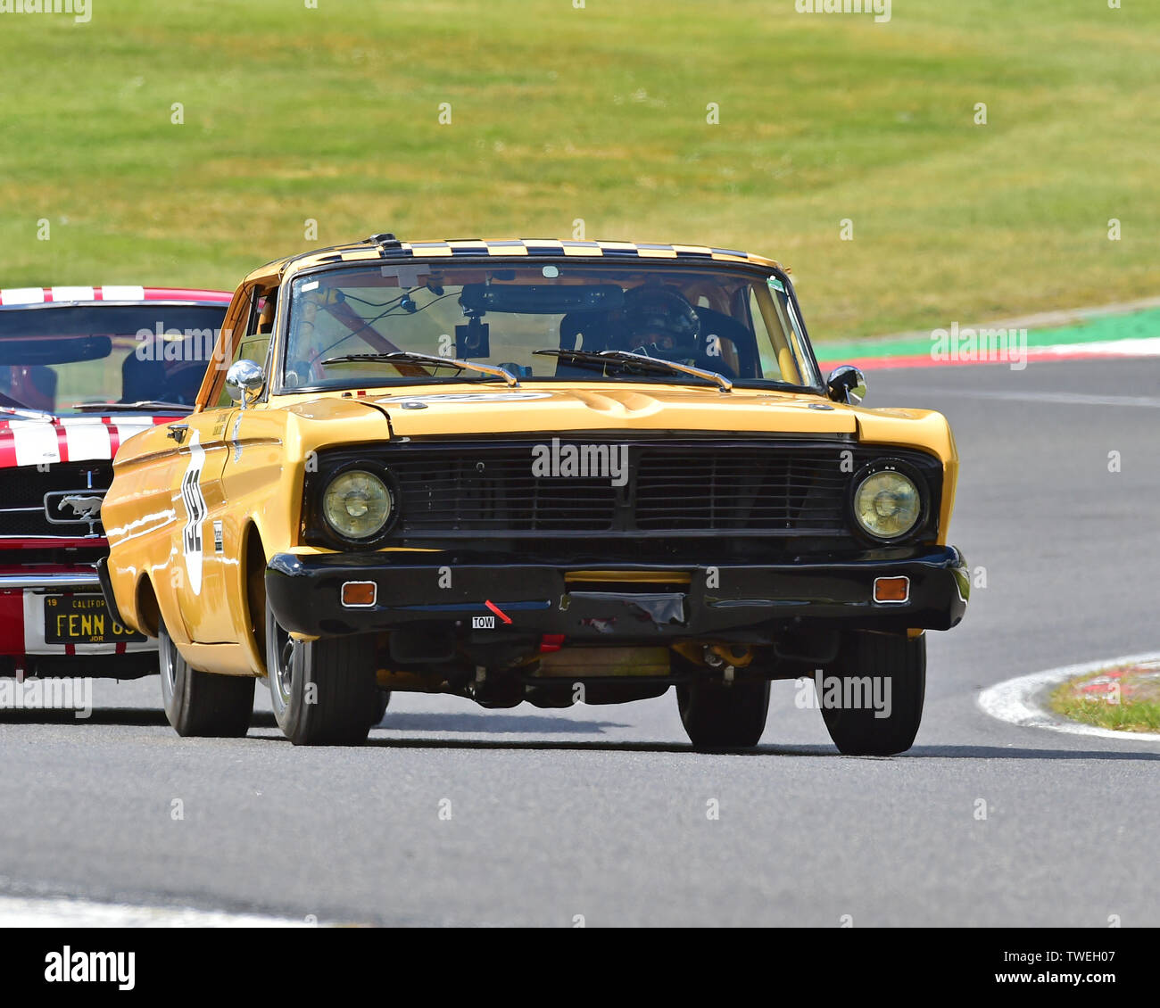 Calum Lockie, Julian Thomas, Ford Falcon, Masters pre-66 touring cars ...
