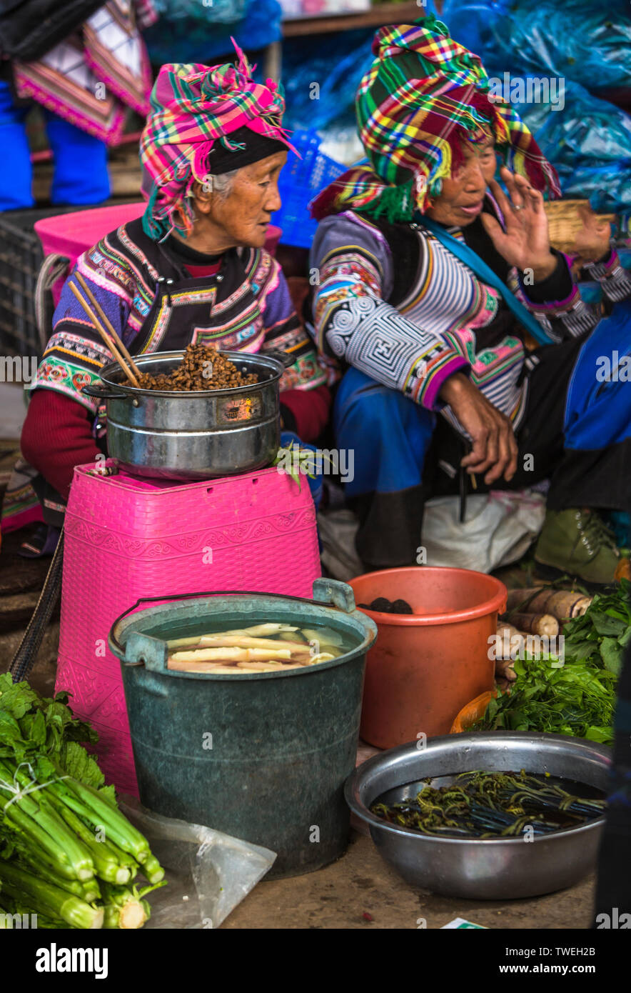 Hani nationality people hi-res stock photography and images - Alamy