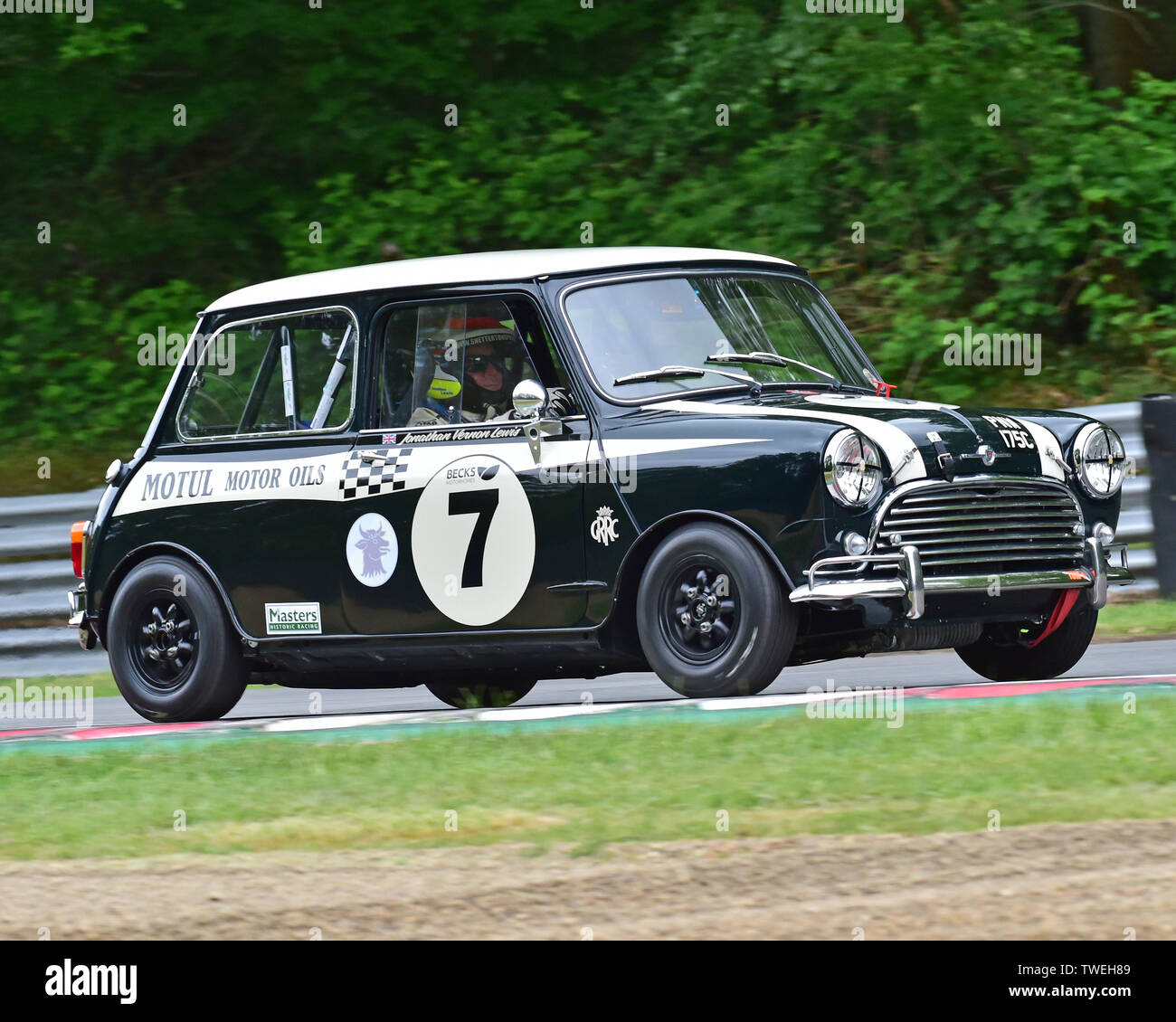 Jonathan Lewis, Austin Mini Cooper S, Masters pre-66 touring cars ...