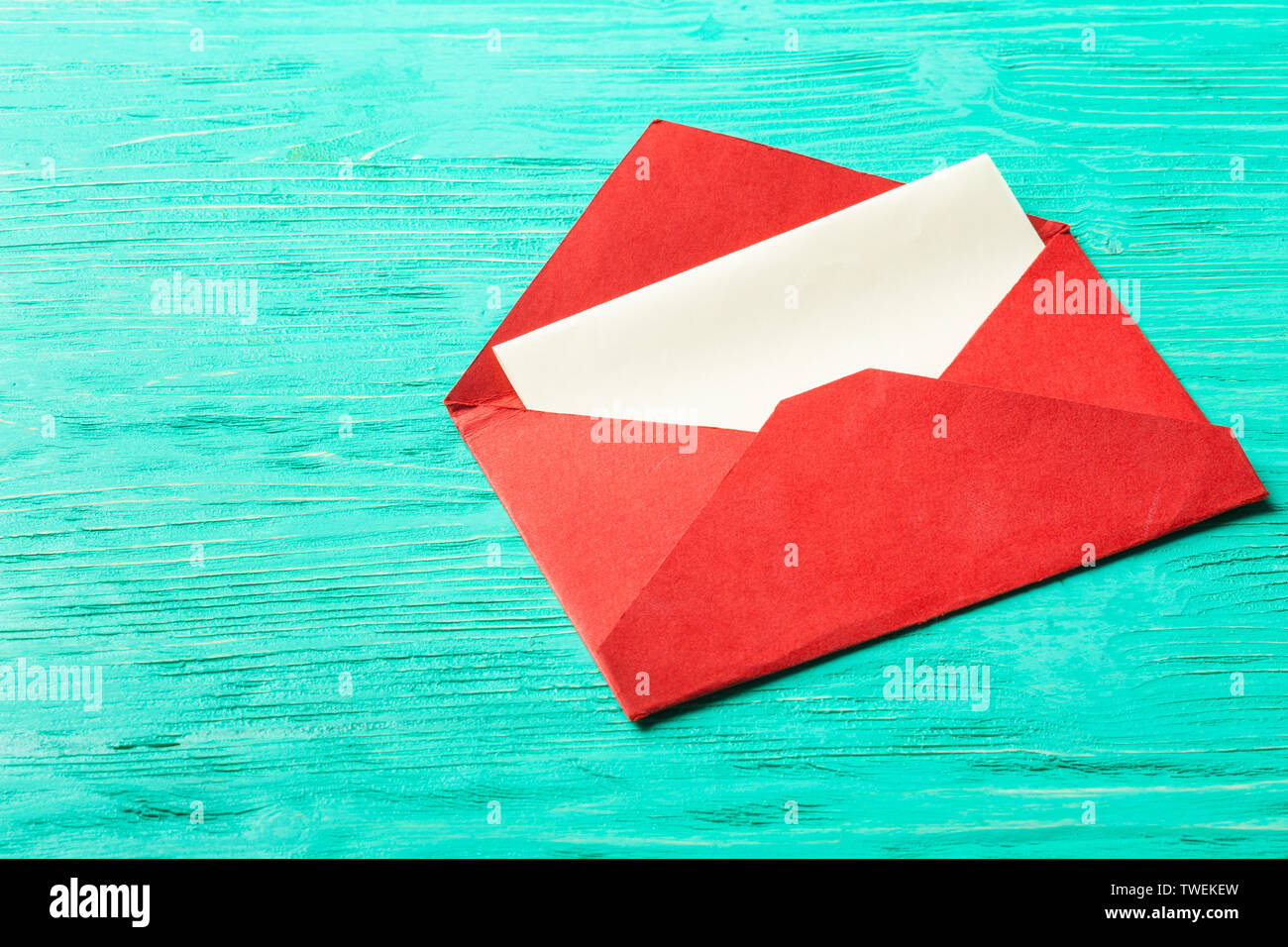 Red envelope with empty paper Stock Photo - Alamy