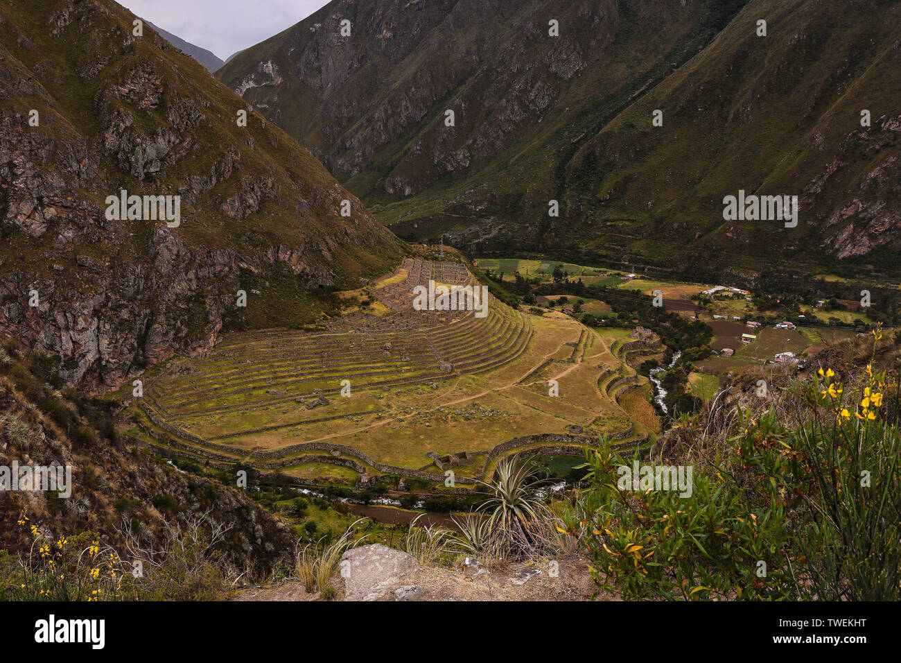 Llactapata hi-res stock photography and images - Alamy