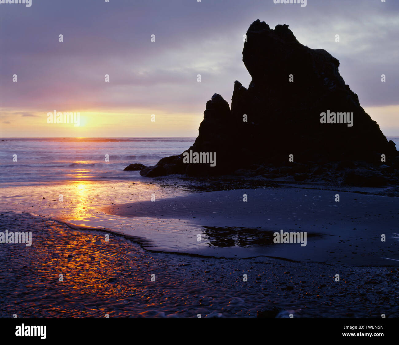 USA, Washington, Olympic National Park, Sunset and sea stack at Ruby ...