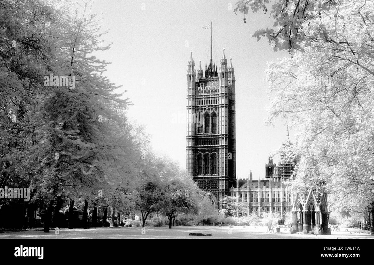 Historic palace of westminster Black and White Stock Photos & Images ...