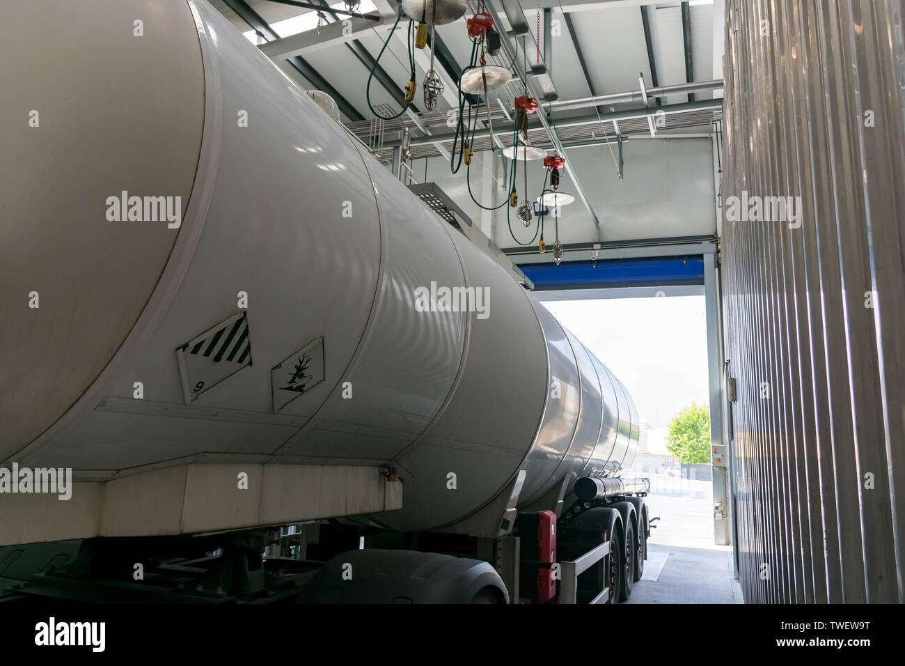 Dangerous goods lorry hi-res stock photography and images - Alamy