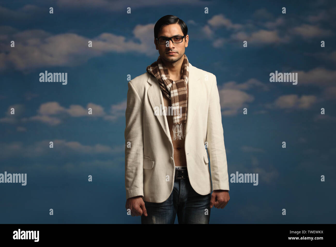 Portrait of a man standing Stock Photo - Alamy