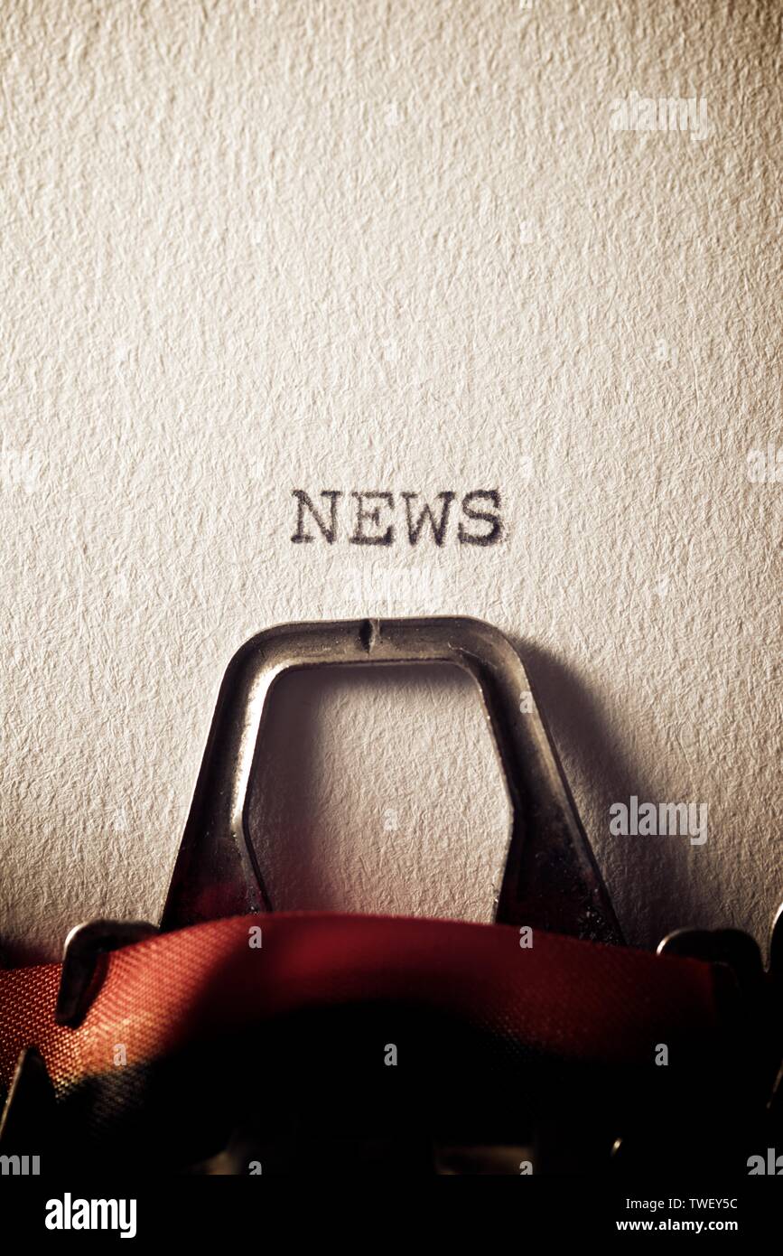 The word, News, written with a typewriter Stock Photo - Alamy
