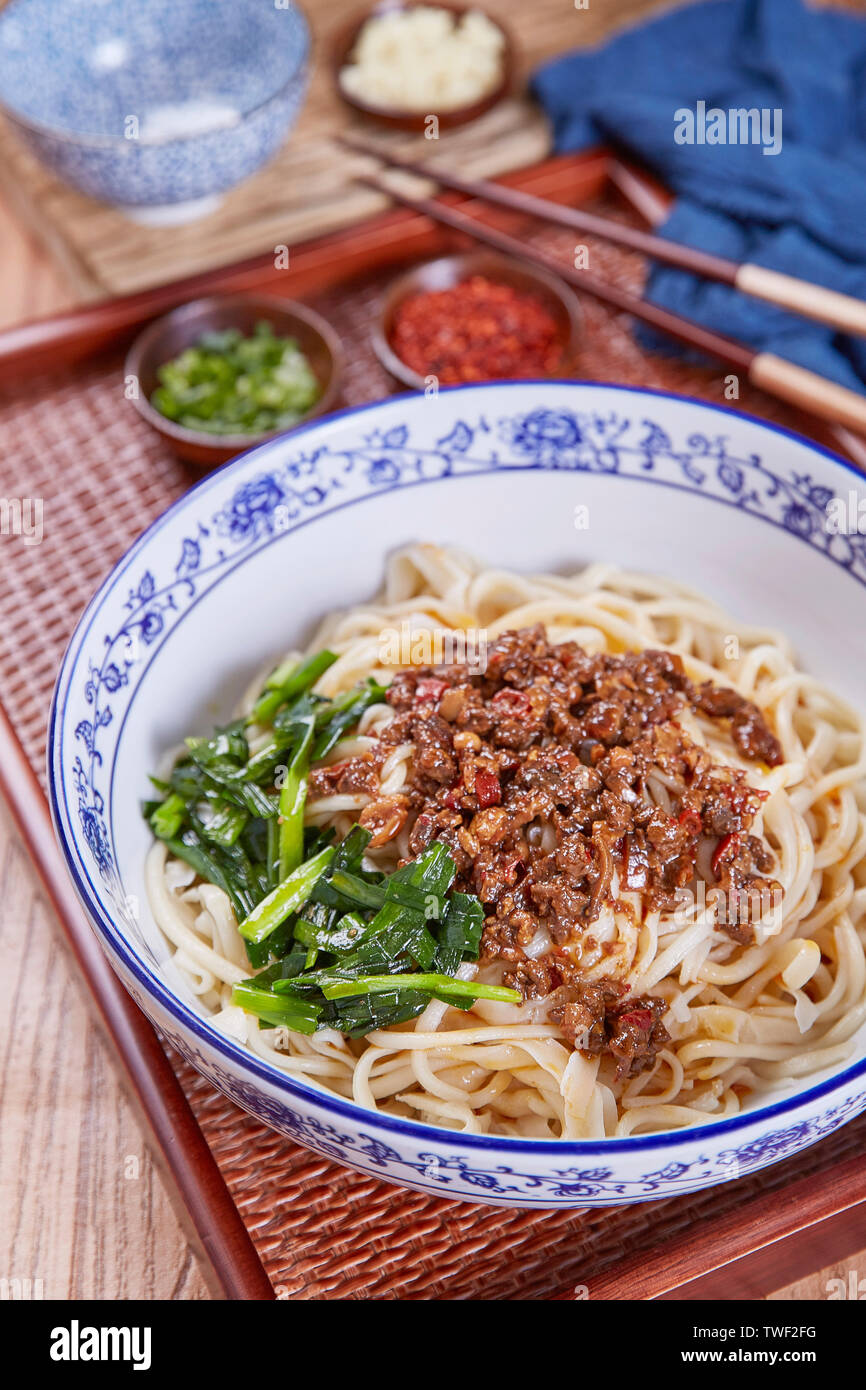 Oil splashed noodles noodles pasta hi-res stock photography and images ...