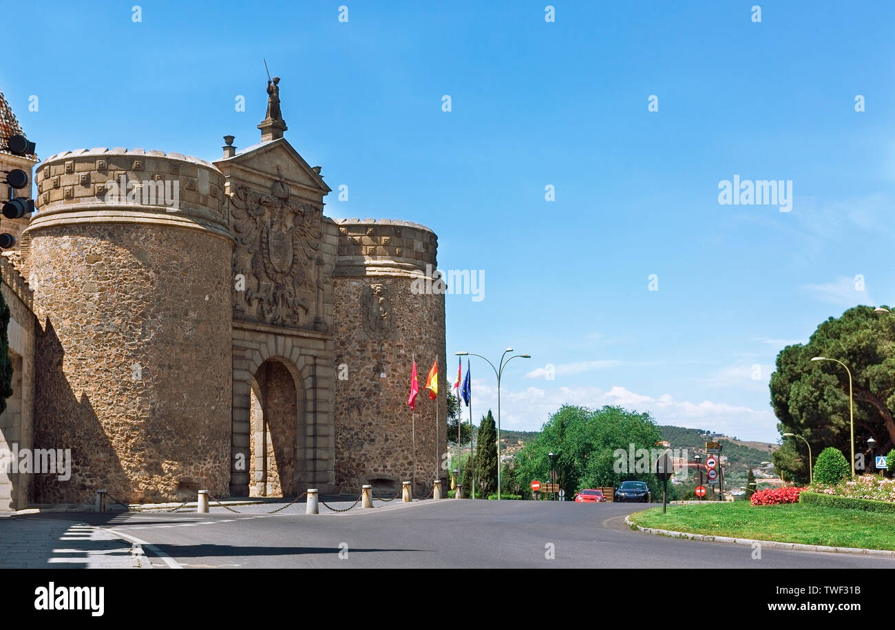 Bisagra city gate hi-res stock photography and images - Alamy
