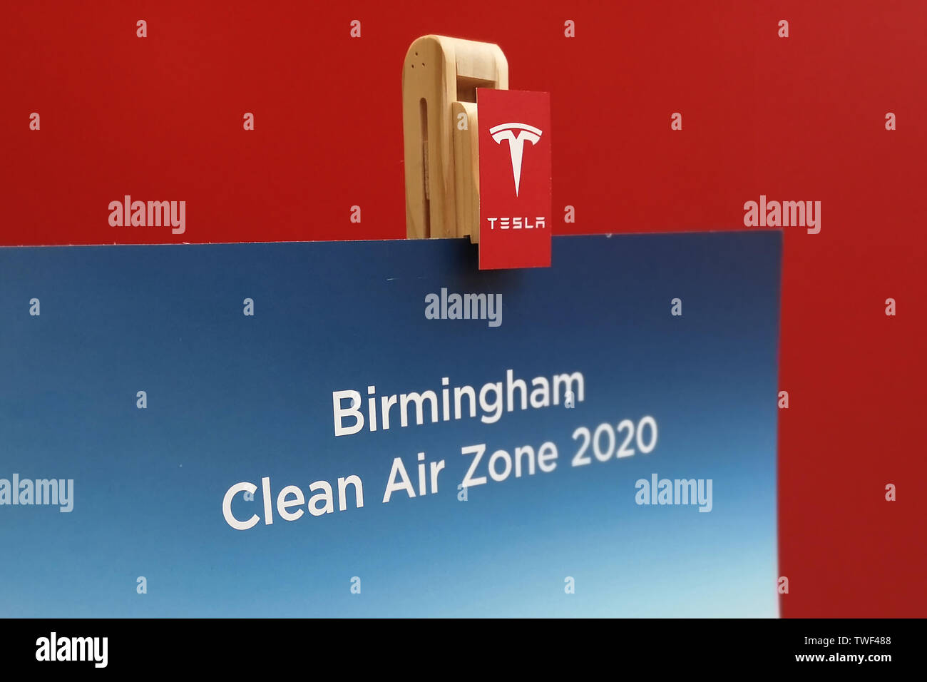 New clean air sign hi-res stock photography and images - Alamy