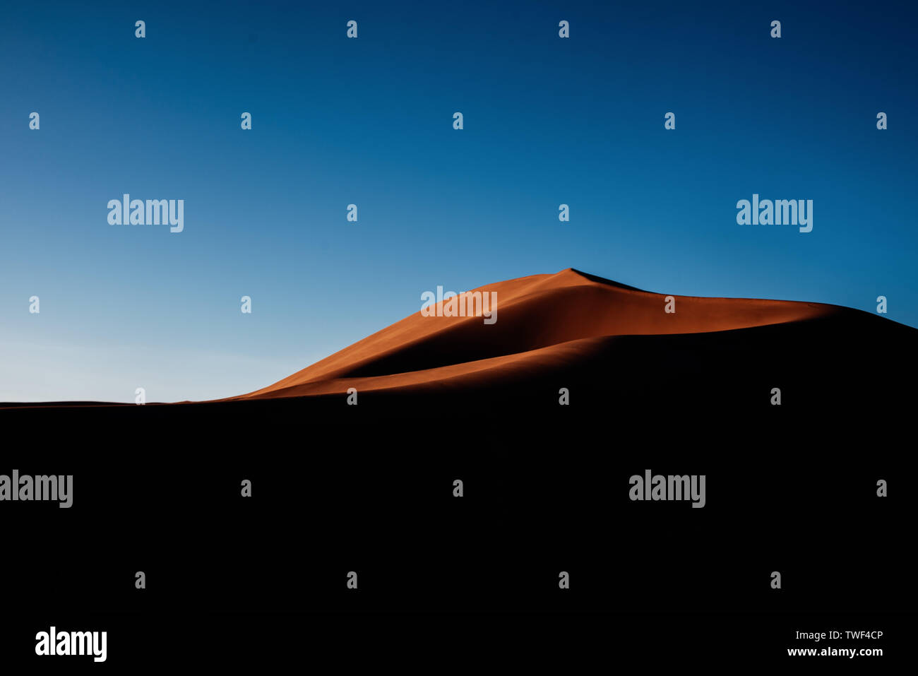 Not long after sunrise in the Dunhuang desert Stock Photo - Alamy