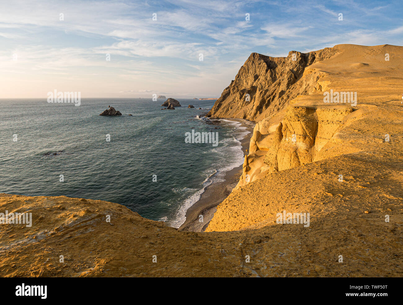 Coast of Paracas in Peru during the sunset. Desert coast in Peru Stock ...