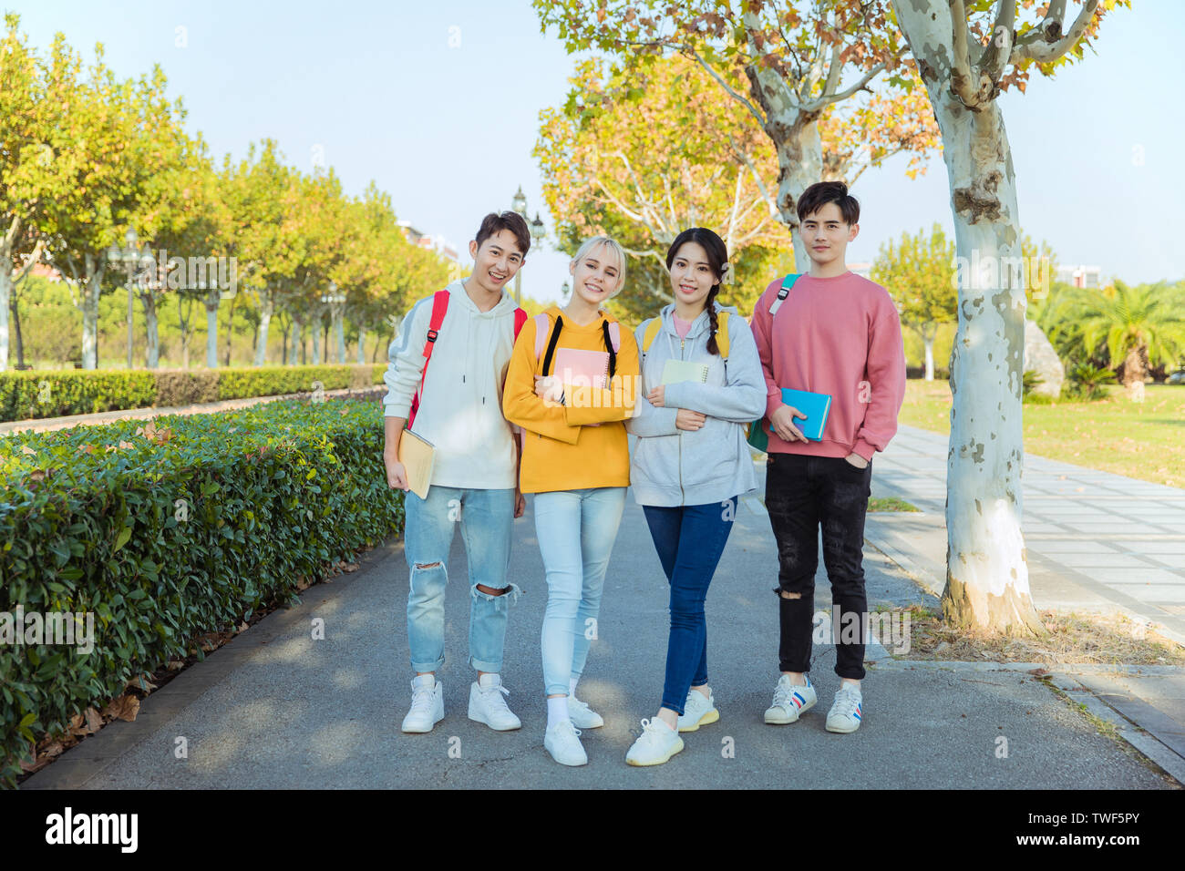 Campus walk china old hi-res stock photography and images - Alamy