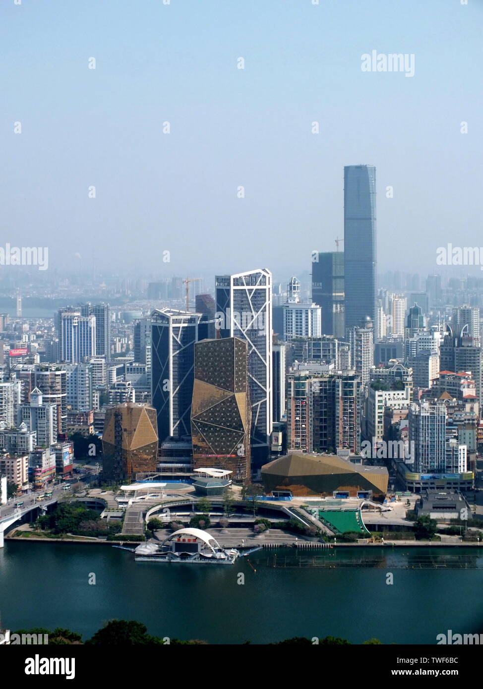 Liuzhou hi-res stock photography and images - Alamy