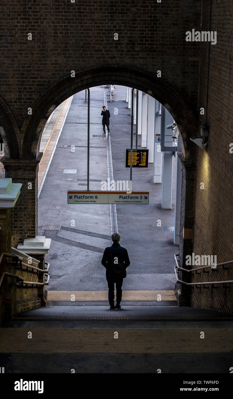 Platform slope station train hi-res stock photography and images - Alamy