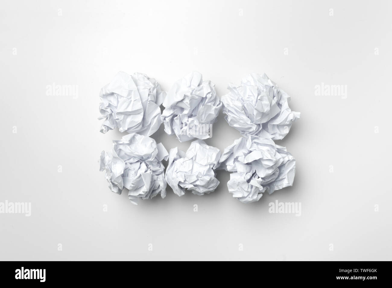 ball of white paper Stock Photo - Alamy