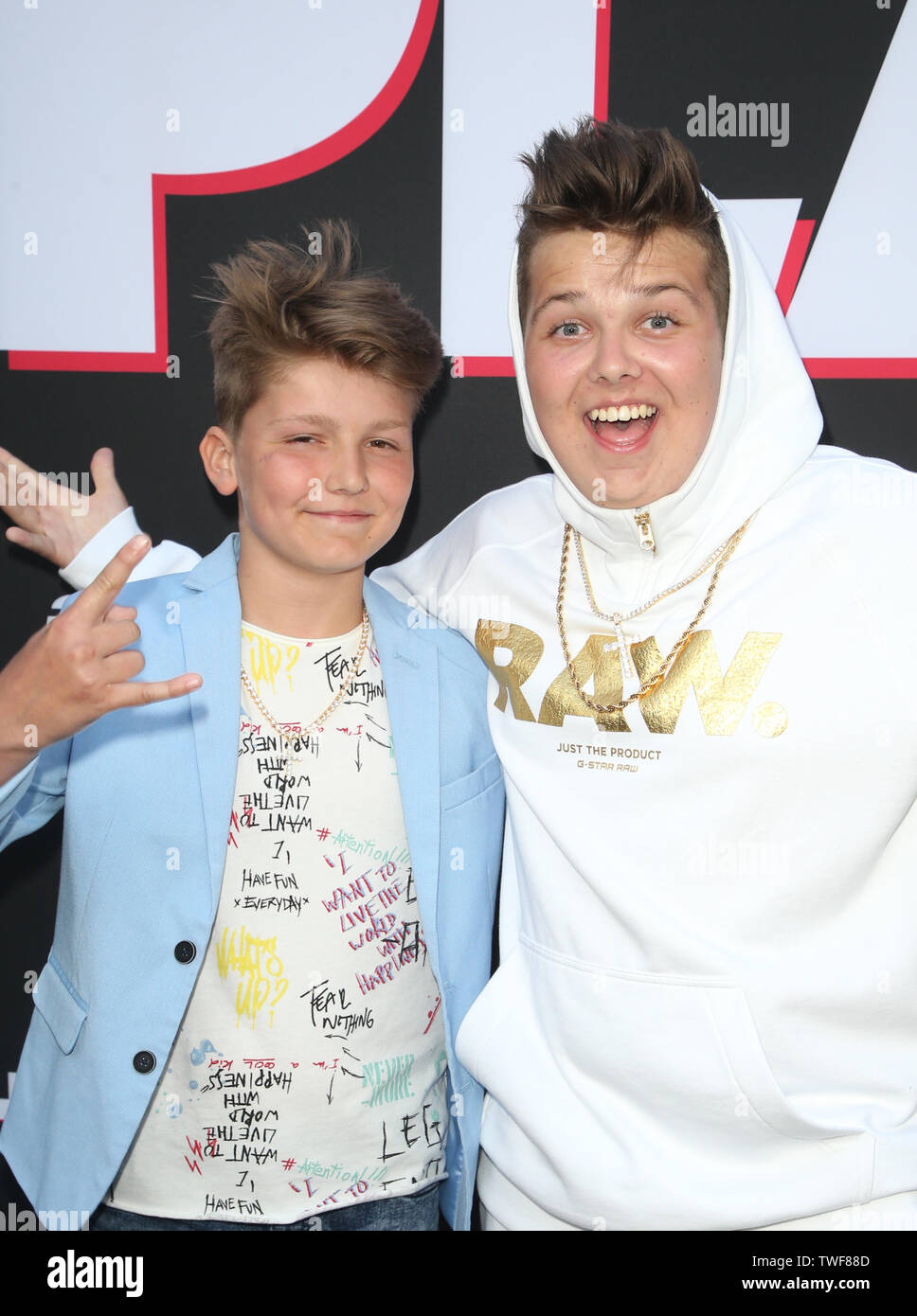 Ty carson hi-res stock photography and images - Alamy