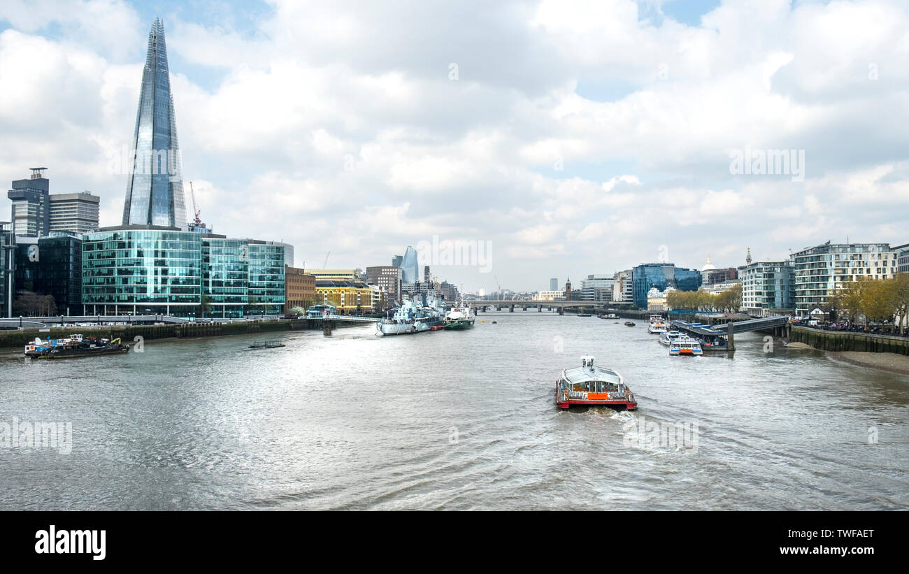 London panoramic attractions hi-res stock photography and images - Alamy
