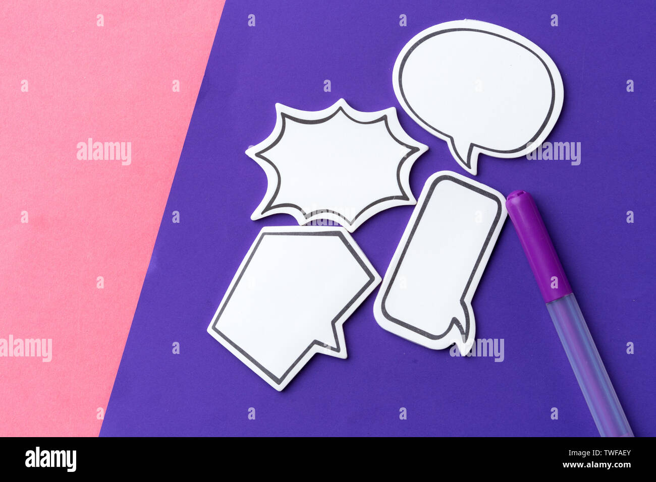 Social Media Chat Concept. Blank empty chat bubble for text Stock Photo ...