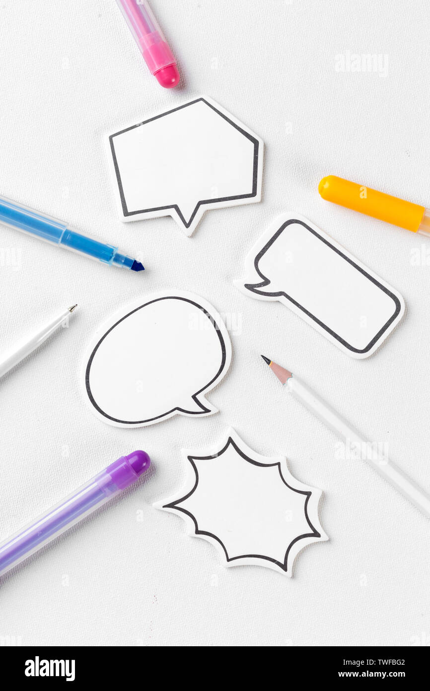 Social Media Chat Concept. Blank empty chat bubble for text Stock Photo ...