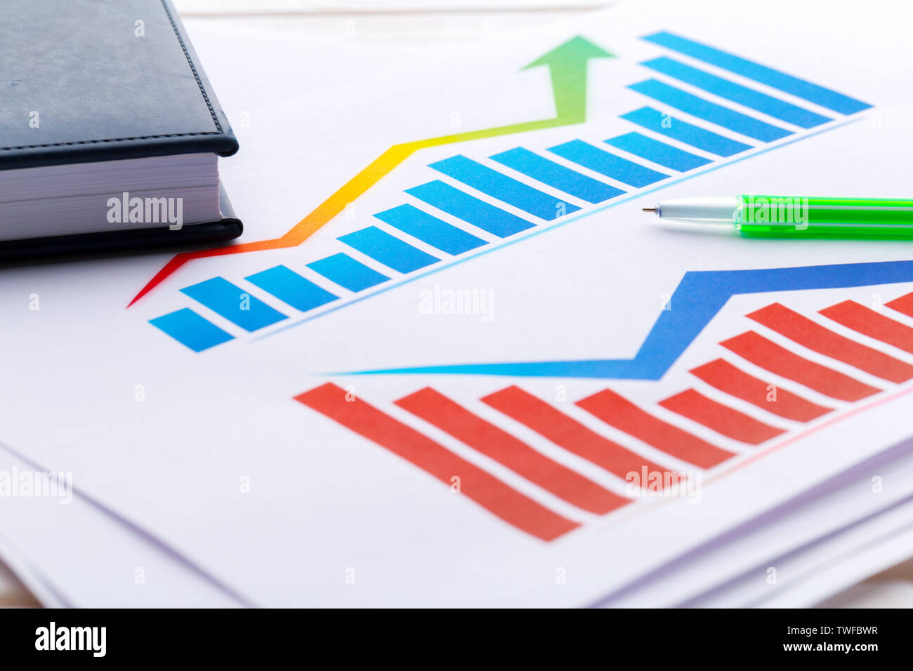 Graphical chart analysis Stock Photo - Alamy
