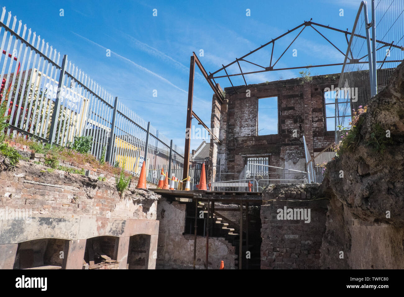 Liverpool underground tunnels hi-res stock photography and images - Alamy