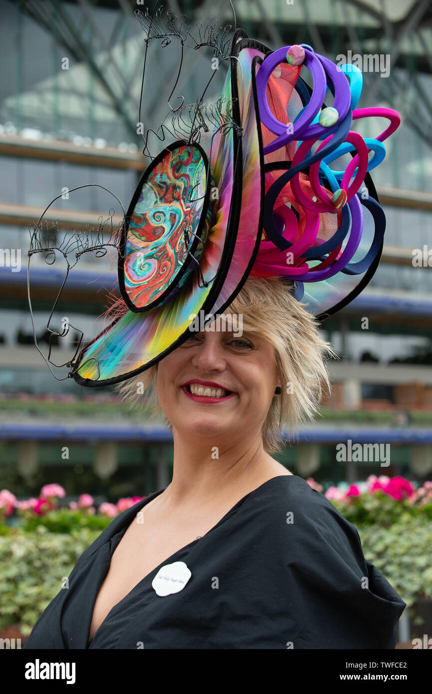 Sally harper hi-res stock photography and images - Alamy