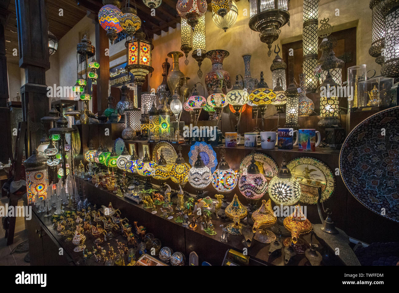 Merchant stalls hi-res stock photography and images - Alamy