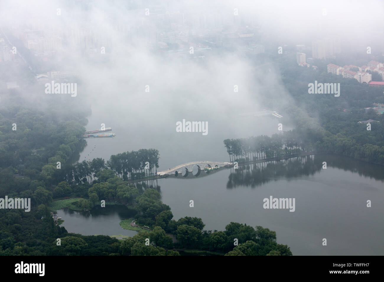 Five hole arch bridge hi-res stock photography and images - Alamy