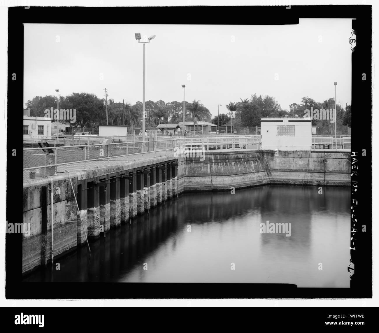 Old Canal Lock Cut Out Stock Images And Pictures Alamy
