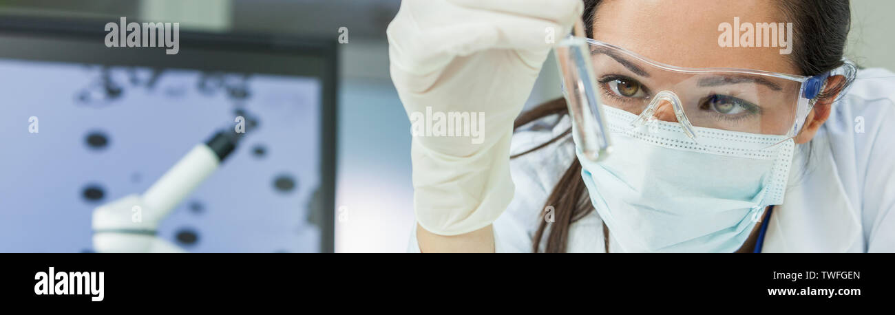 Test header hi-res stock photography and images - Alamy