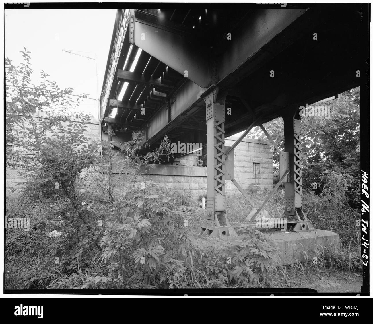 Approach span Cut Out Stock Images & Pictures - Alamy