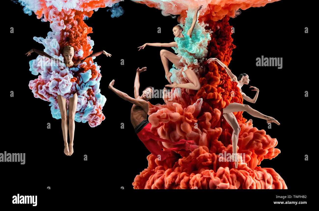 White smoke dissolves on black hi-res stock photography and images - Alamy