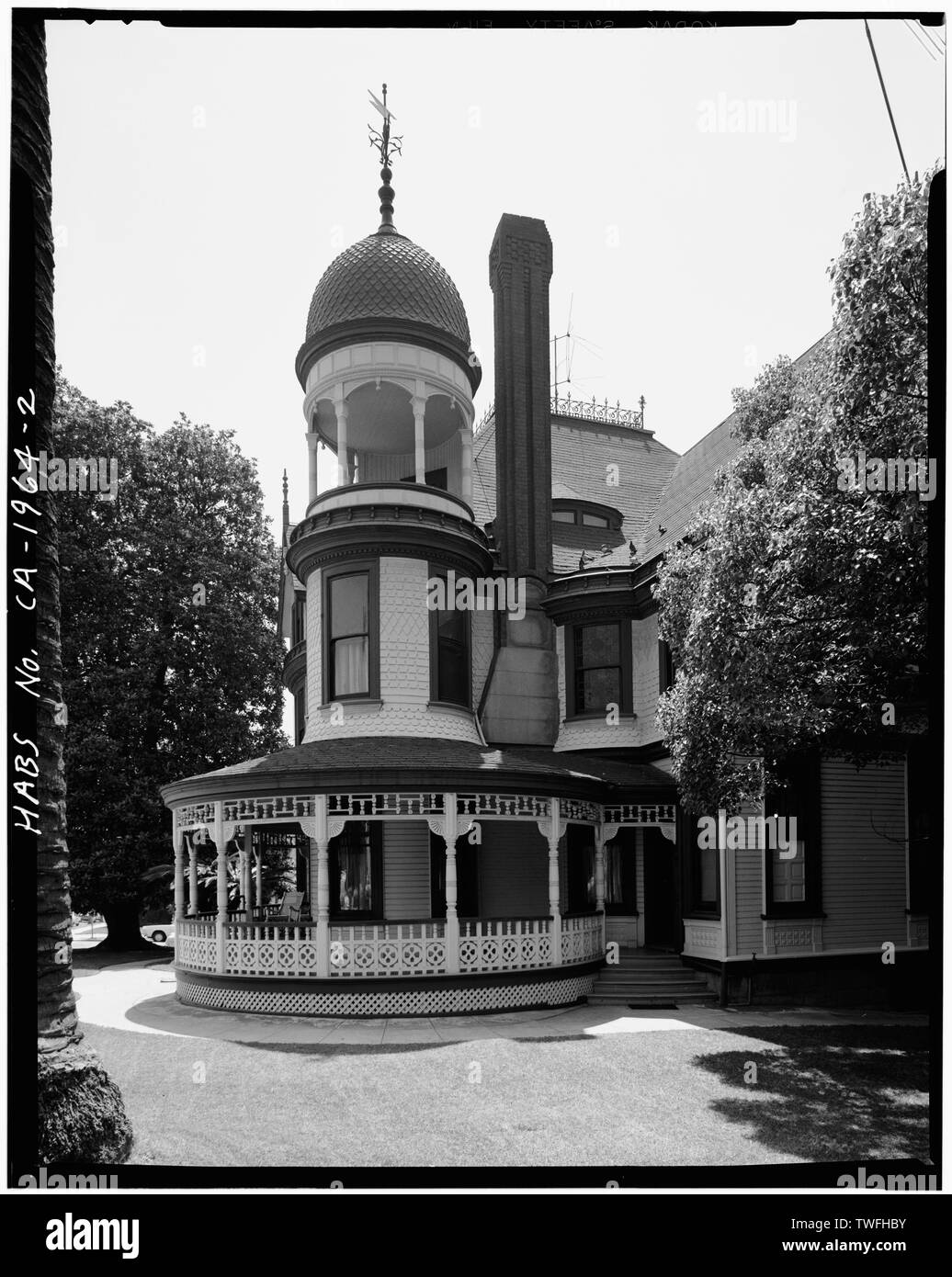 PORCH AND TOWER, FROM NORTH - Long-Waterman House, 2408 First Avenue ...