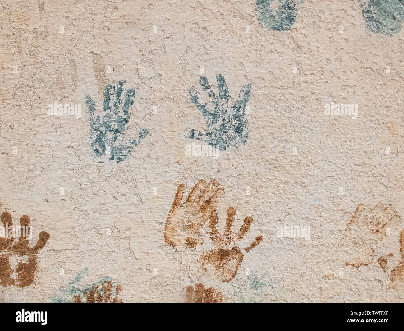 Child handprint plaster hi-res stock photography and images - Alamy