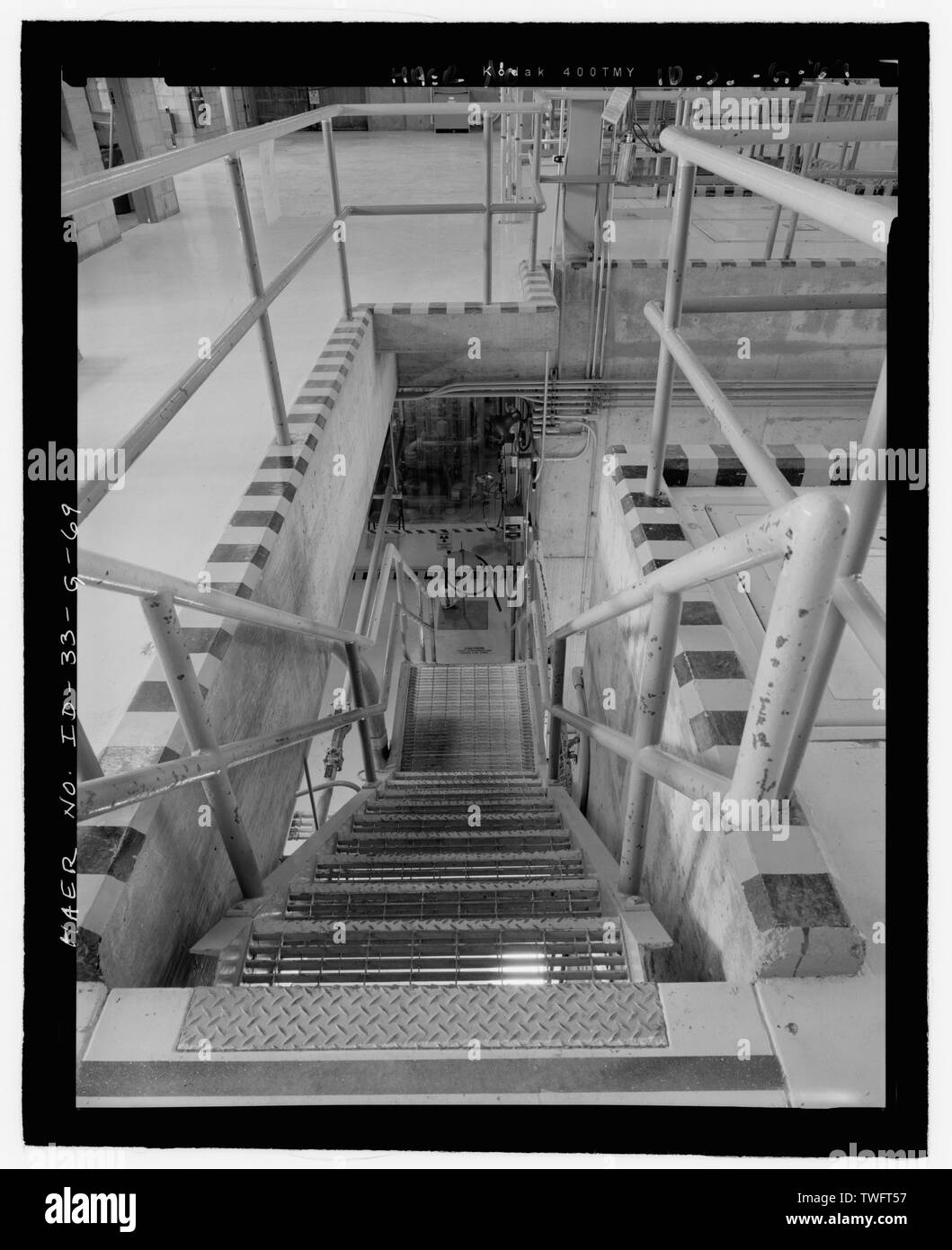 Reactor floor Black and White Stock Photos & Images - Alamy